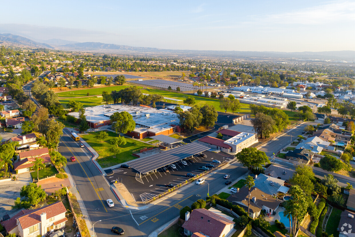 Serrano Middle School Modernization - SBCUSD Facilities